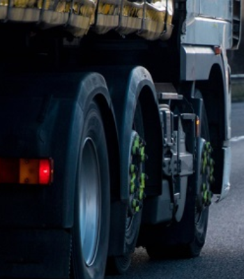 Top 4 safety tips for driving an HGV | Travis Perkins plc Blogs